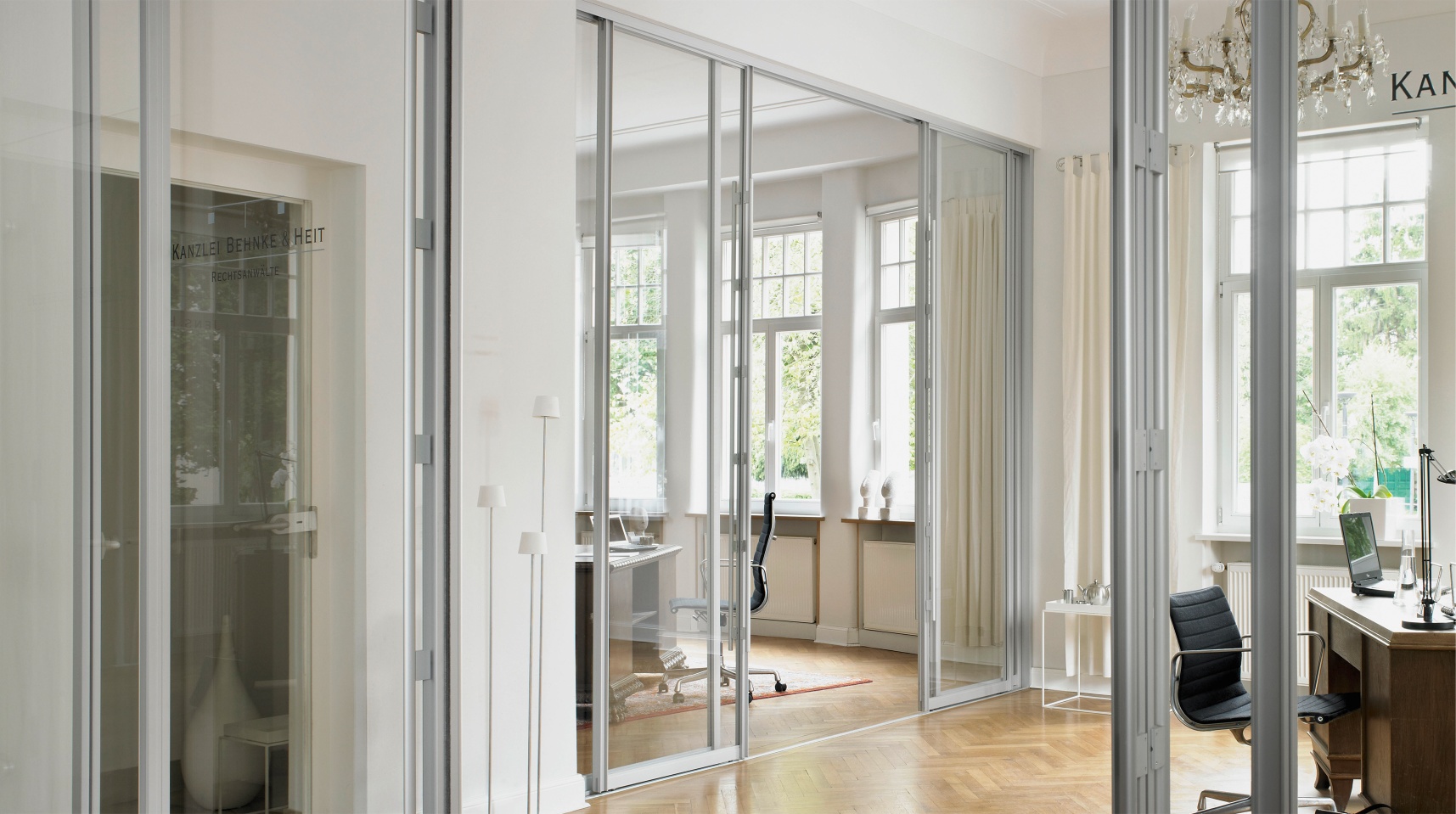 raumplus德禄官方网站